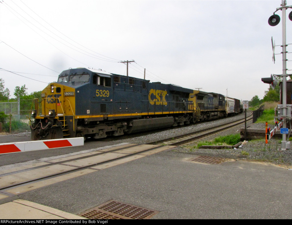 CSX 5329 and 7764